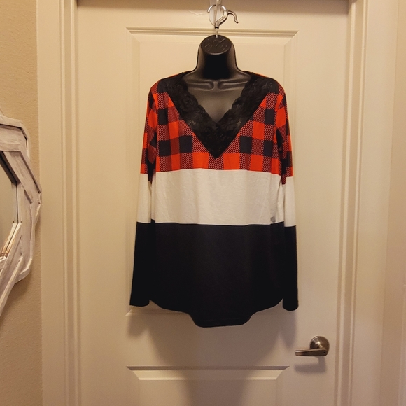 boutique | Tops | Buffalo Plaidwhiteblack Blouse | Poshmark